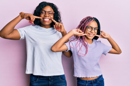 Want to Get a Pearly White Smile? Here's How - LittleStuff